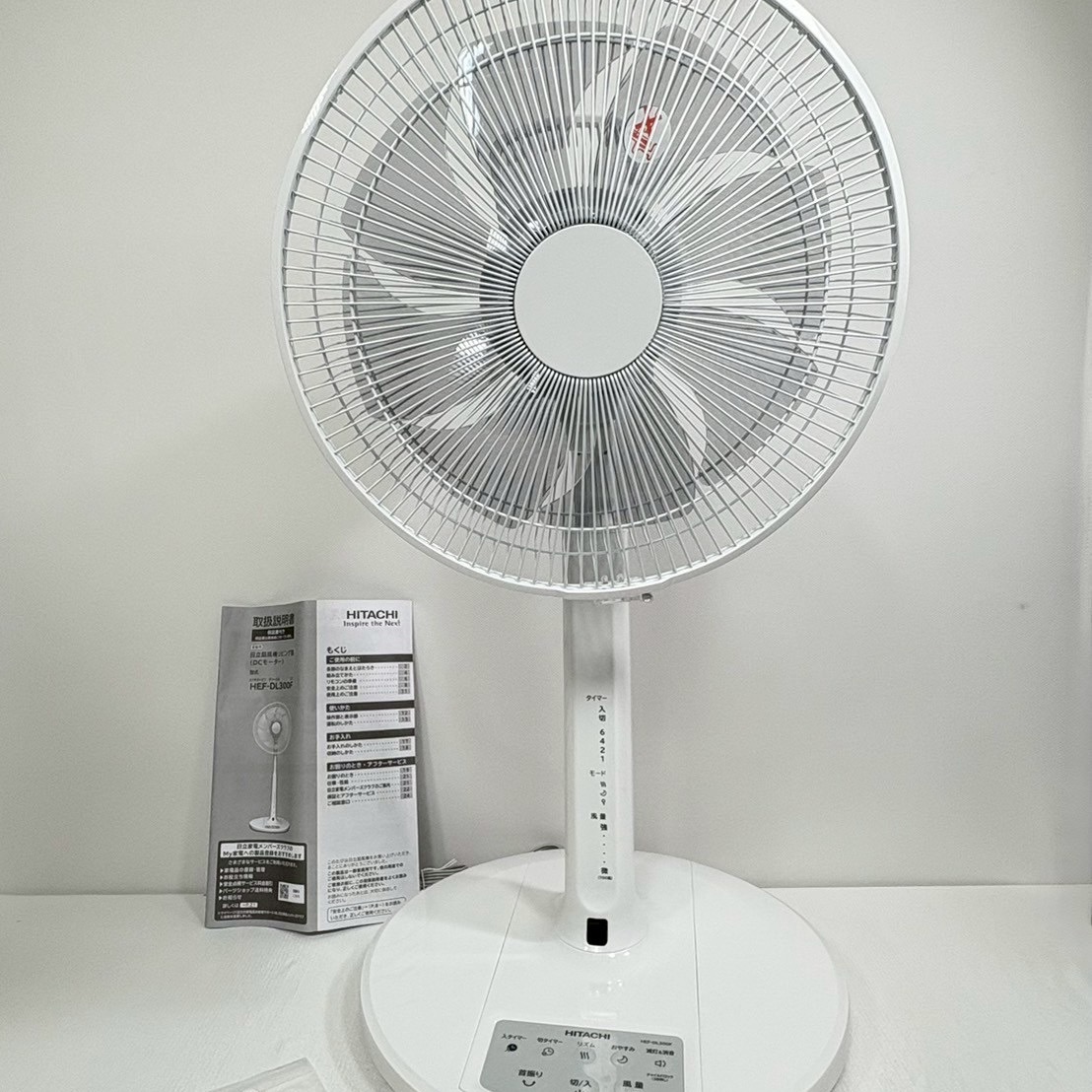 【楽天市場】【展示品】日立 リビング扇風機 HEF-DL300F DCモーター搭載 風量6段階 8枚羽根 うちわ風 リモコン付き 省エネモデル：エンジョイライフSUN楽天市場店