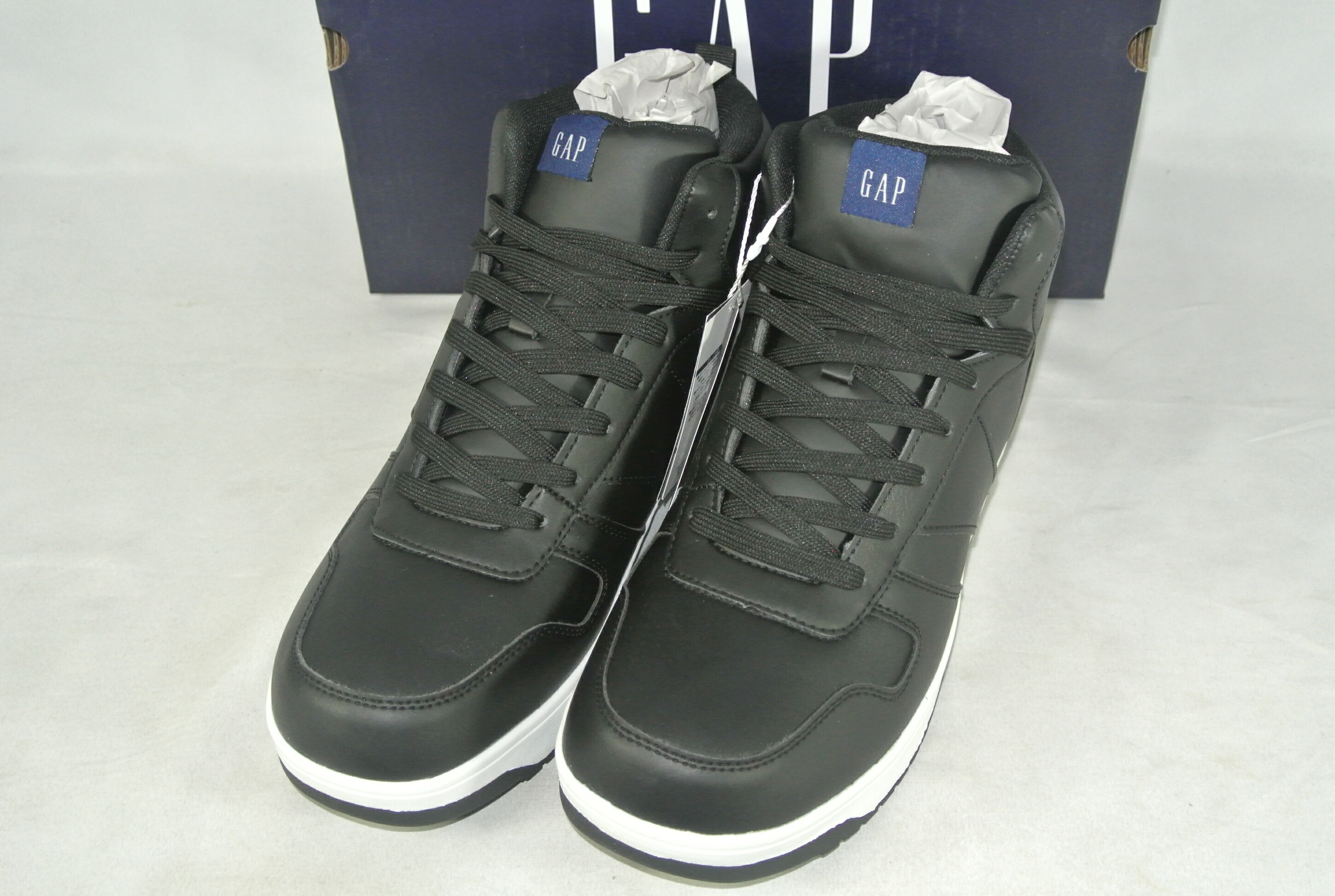 【楽天市場】アウトレット [GAP] ユニセックス大人 シューズ 防水 軽量 GPU22206スニーカー 28CM 未使用品/送料無料/激安処分：イータイムズアキバ 楽天市場店