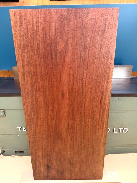 【楽天市場】【ふるさと納税】世界三大銘木の1つ！ウォルナットの一枚板｜一枚板 木材 加工品 DIY 家具 [0172]：大阪府交野市