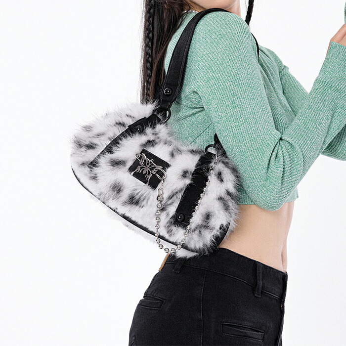 【楽天市場】送料無料 ハンドバッグ ファー バッグ ショルダーバッグ ファー ファーバッグ ハンドバッグ かばん ふわふわ ギフト ふわふわ ...