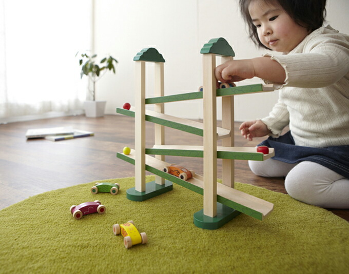 エドインター 森のうんどう会 車のおもちゃ 誕生日 1歳 木のおもちゃ 木製玩具 スロープ 知育玩具 幼児玩具 ハーフバースデー 誕生日プレゼント おもちゃ 2歳 カースライダー スロープトイ ...