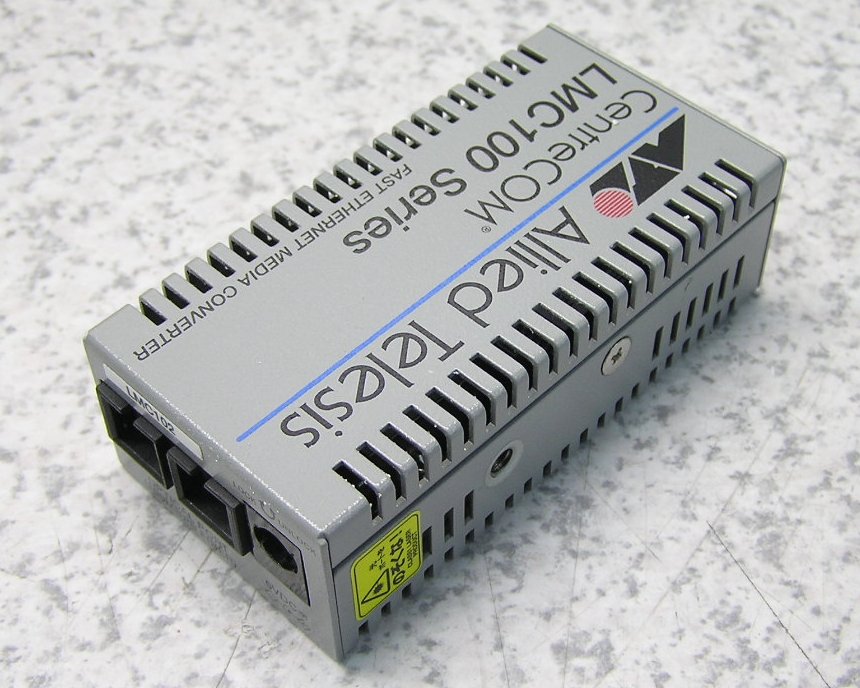 【楽天市場】 Allied Telesis/アライドテレシス CentreCOM LMC100 Series LMC102 100M 2心 MMF/SMF メディアコンバーター AC付美品 ...