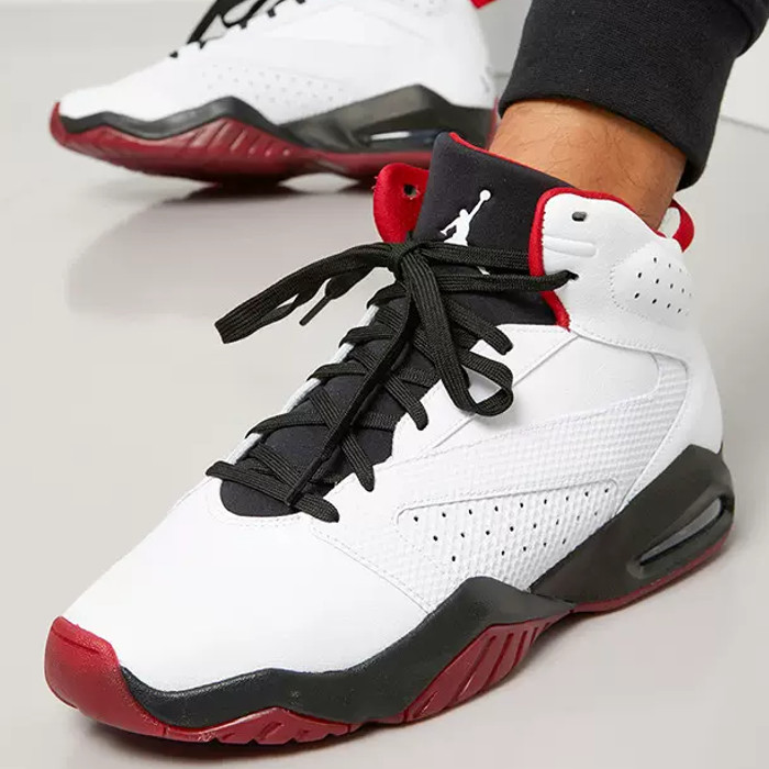 【楽天市場】【本日限り】1000円割引クーポン発行!!Jordan Jordan Lift Off White Gym Red Jordan ...