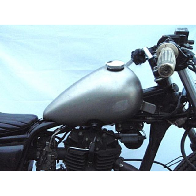 【楽天市場】【正規品】K&W エッグタンク P36020 部品屋K&W タンク関連パーツ バイク 250TR：パークアップ 楽天市場店