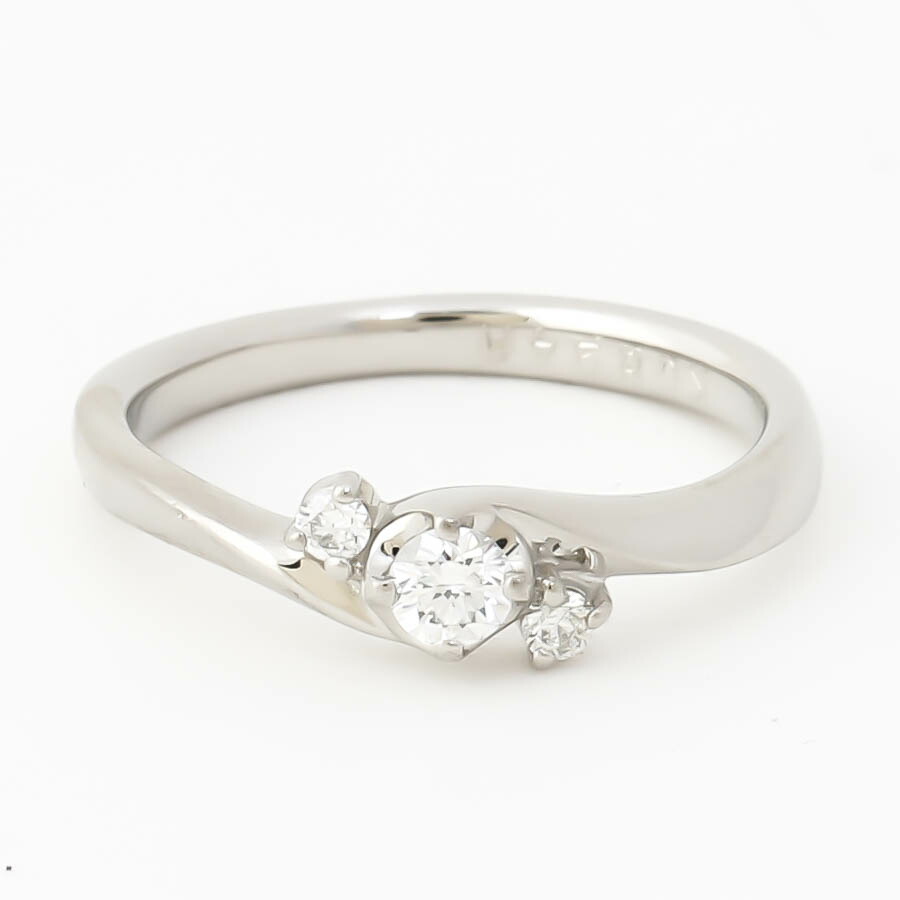 【楽天市場】4℃ Pt950 プラチナ 3Pダイヤモンド リング 指輪 8号 レディースアクセサリー 箱付 #12842YR：お酒ブランド品骨董のカインドベア