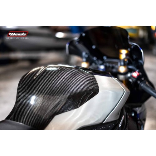 【楽天市場】ホンダ CBR650R カーボン タンクカバー cbr650r-woods-pure-carbon-tank-cover ...