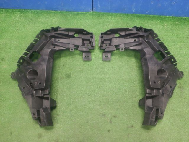 【楽天市場】★ボルボ XC40 5AA-XB420TXCM アルティメット B4 AWD ダークエディション★リアバンパーブラケット ...