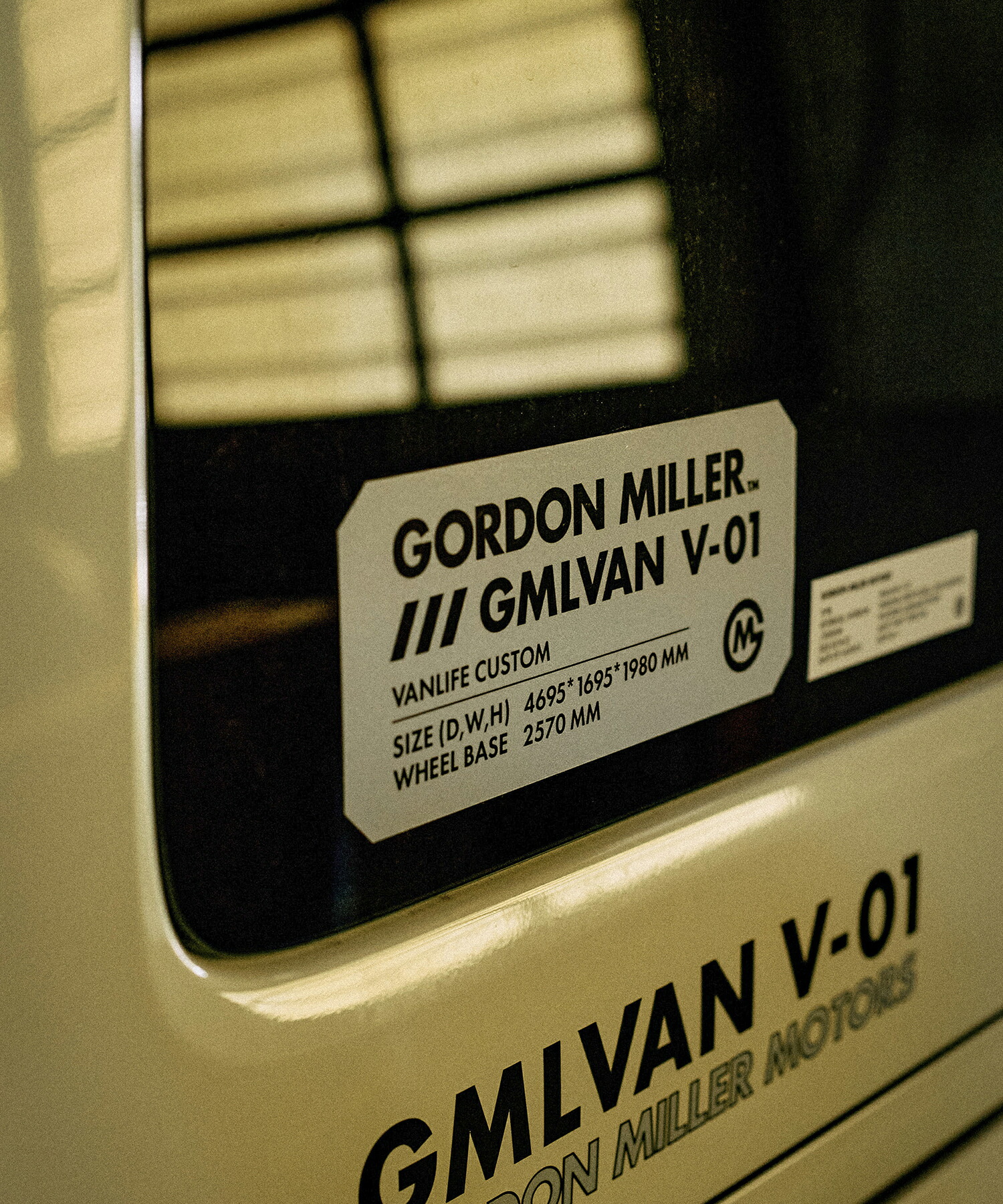 【楽天市場】GORDON MILLER ゴードンミラー ステッカー Cメン TYPE V-01/C-01/S-01：GORDON MILLER ...