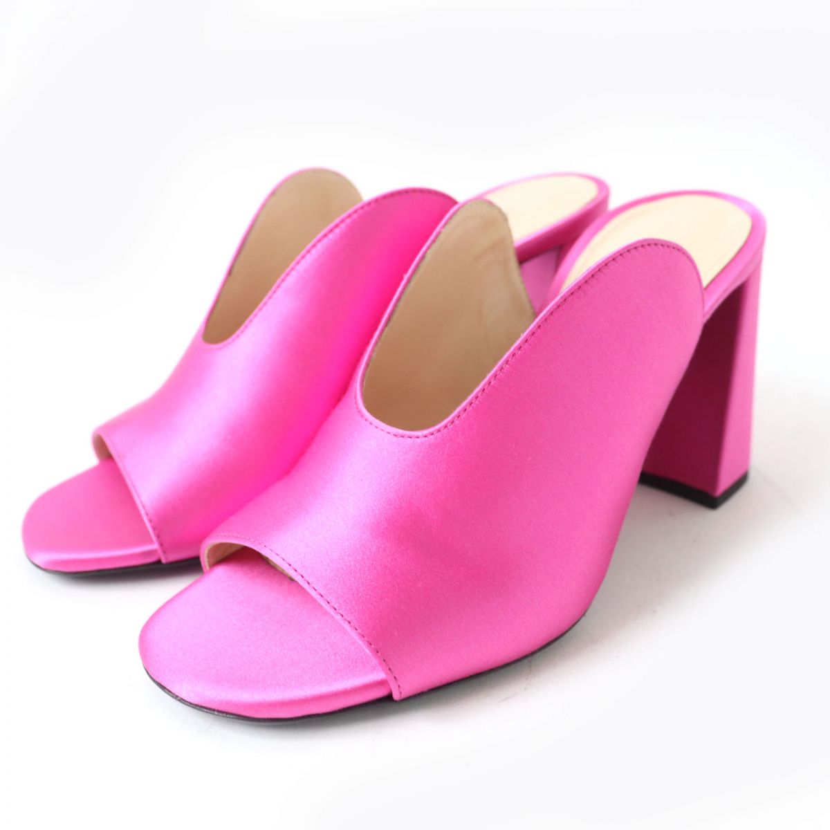 【楽天市場】未使用品☆PRADA プラダ チャンキーヒール サテン ミュール/サンダル ピンク イタリア製 35 1/2 レディース 箱・保存 ...