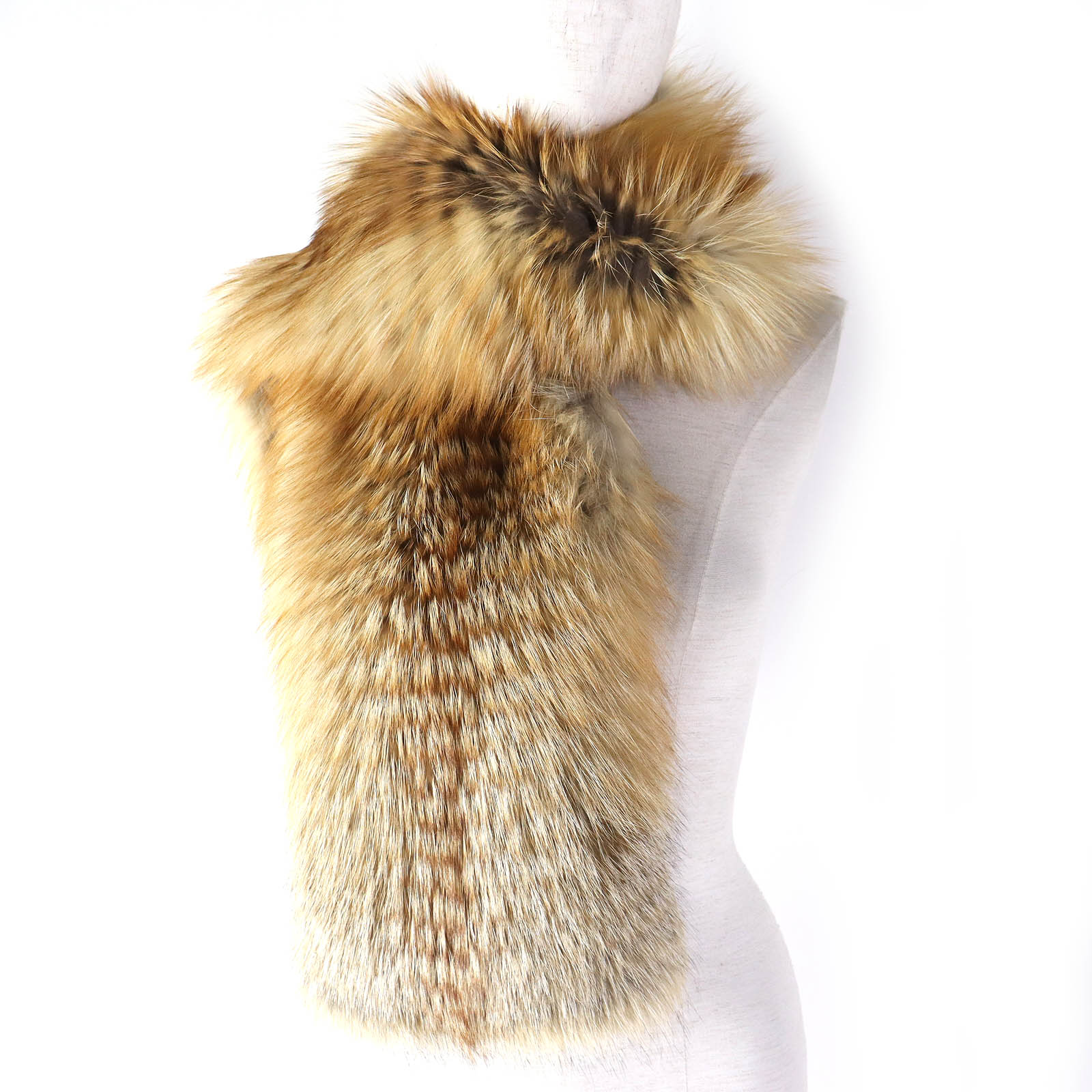 【楽天市場】美品 FENDI フェンディ FOX フォックスファー 裏地シルク100％ 本毛皮ショール ブラウン系 イタリア製 正規品 ...