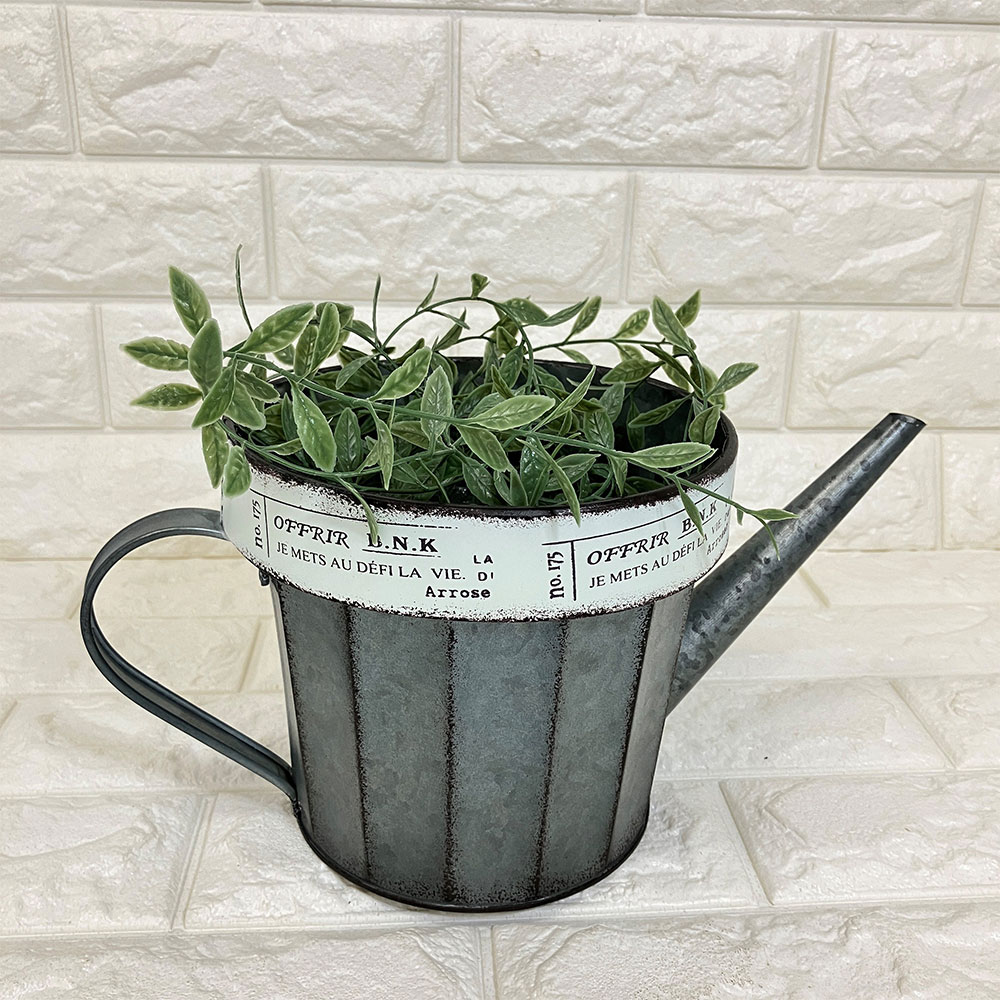 【楽天市場】ジョーロ型 ブリキプランター グレー (内径16.2cm) オフリールジョーロGY(UA252）/壁掛け/ジョウロ/おしゃれ/屋外 ...
