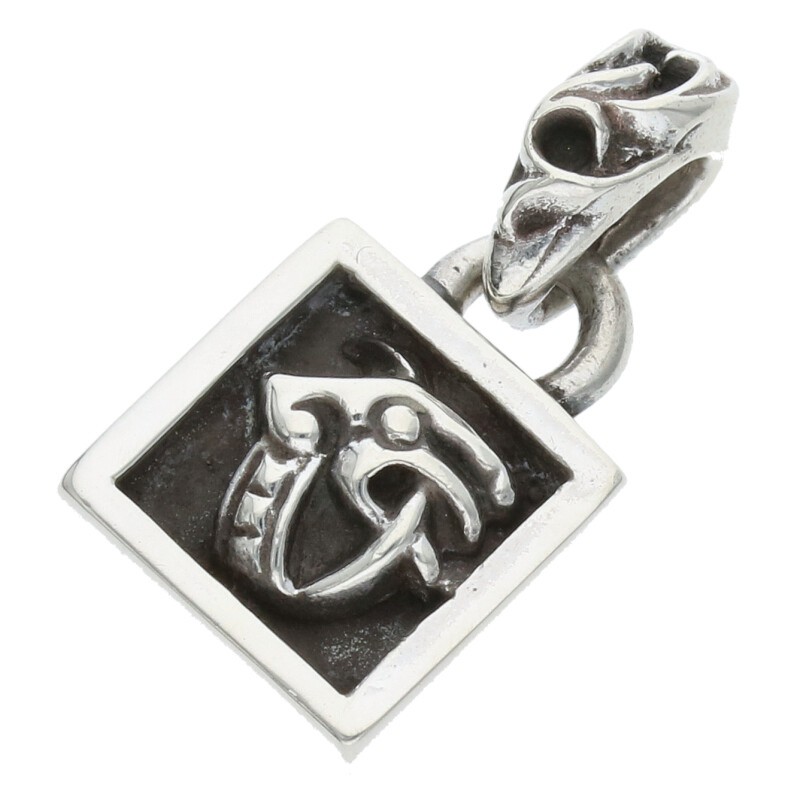 【楽天市場】クロムハーツ Chrome Hearts FRAMED CELTIC フレームドケルティック シルバーネックレストップ(シルバー ...