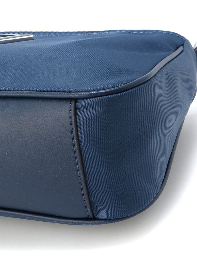 【楽天市場】【SALE／50%OFF】(W)LITTLE BAY Shoulder Bag GUESS ゲス バッグ ショルダーバッグ ...