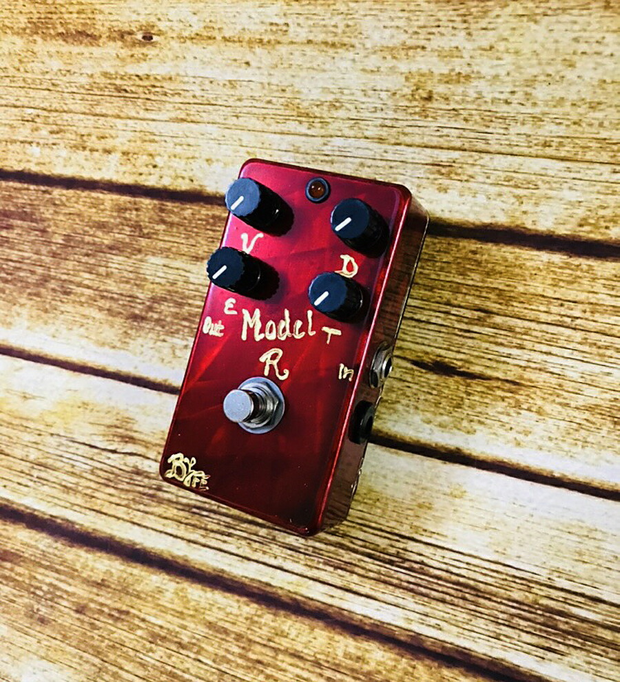 【楽天市場】【即納可能!!】BJFE Model R 新品 ディストーション/オーバードライブ[モデルアール][Distortion,OverDrive][Effector,エフェクター ...