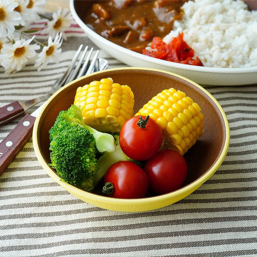 【楽天市場】【クーポン配布中】isso ecco(イッソ エッコ) 木目調 丸プレート 15cm イエロー (お取り寄せ品） ABS樹脂 // 日本製 アウトドア食器 電子レンジOK 食洗機 ...