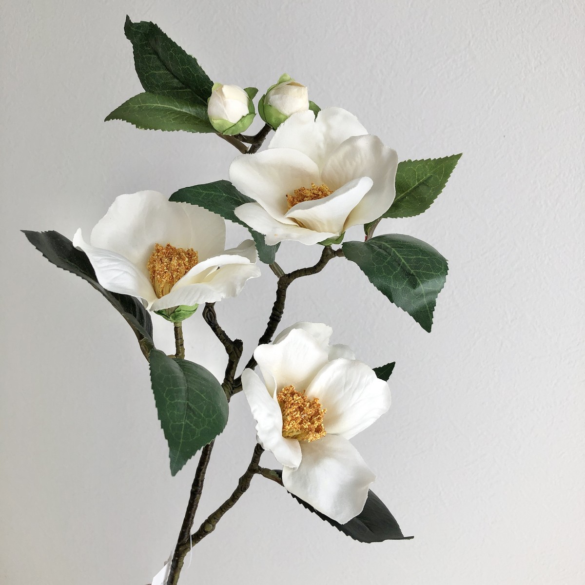 【楽天市場】【造花】ビバ工芸/VT−R303 NEWツバキブランチ WH/VT-R303【01】 造花（アーティフィシャルフラワー） 造花 ...