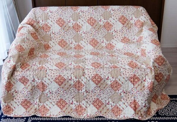 【楽天市場】【綿入り】綿100％ 水洗いキルトマルチカバー S2010 花チェック PK：ショップハナテック