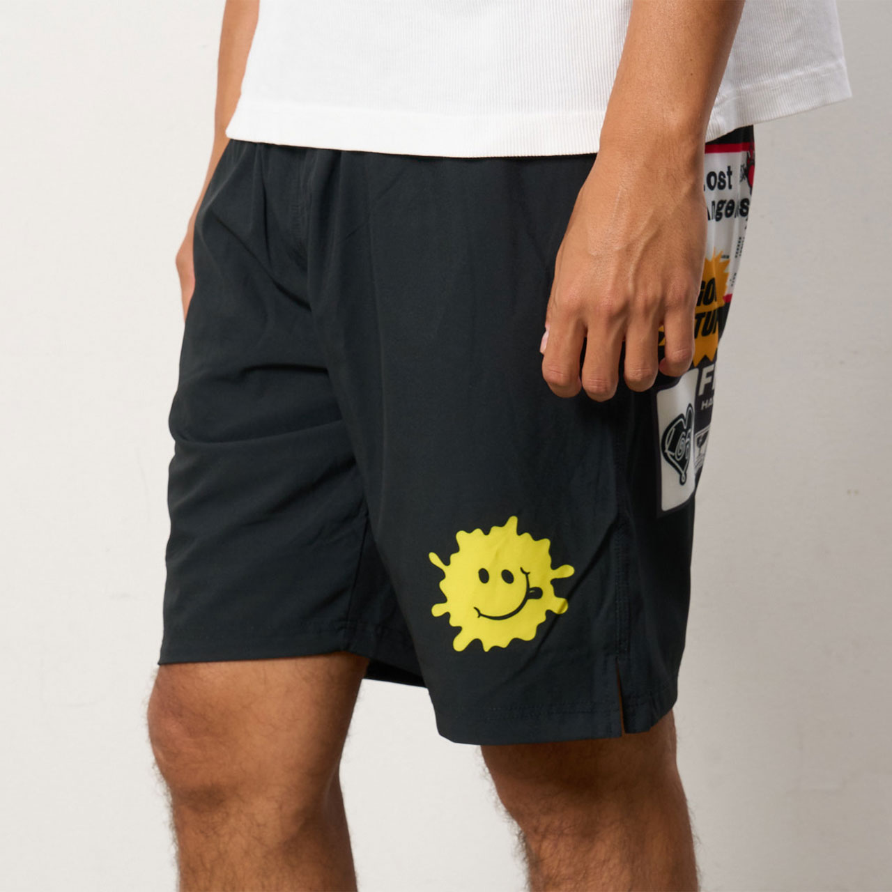 【楽天市場】STUD MUFFIN スタッド マフィン 514-06279 メンズ ストレッチサテン ステッカーコラージュボードショーツ ...