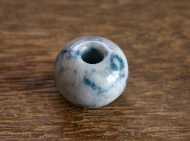 【楽天市場】糸魚川翡翠大珠 C00259真隆 作 21mm*21mm*15mm：糸魚川ヒスイの店