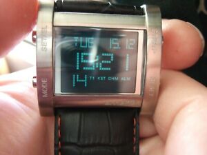 【楽天市場】【送料無料】腕時計 ヴィンテージドットマトリックススチールvery rare vintage arnette ar 2011 ...