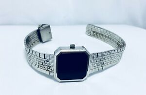 【楽天市場】【送料無料】腕時計 ヴィンテージデジタルレッドクォーツvintage digital red led quartz watch ...