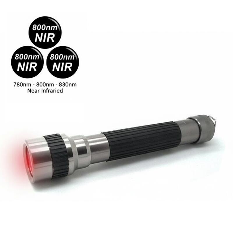 【楽天市場】ピーク波長 800nm 5mm砲弾型LED 3灯搭載 LEDライト 懐中電灯 放射照度約5.4 mW/cm2 距離10cm時 単3 ...