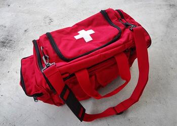 【楽天市場】ROTHCO / ロスコ 2659 EMT BAG - RED メディカルバック / 救急バック(救急箱) 【メイン収納部の内寸 ...