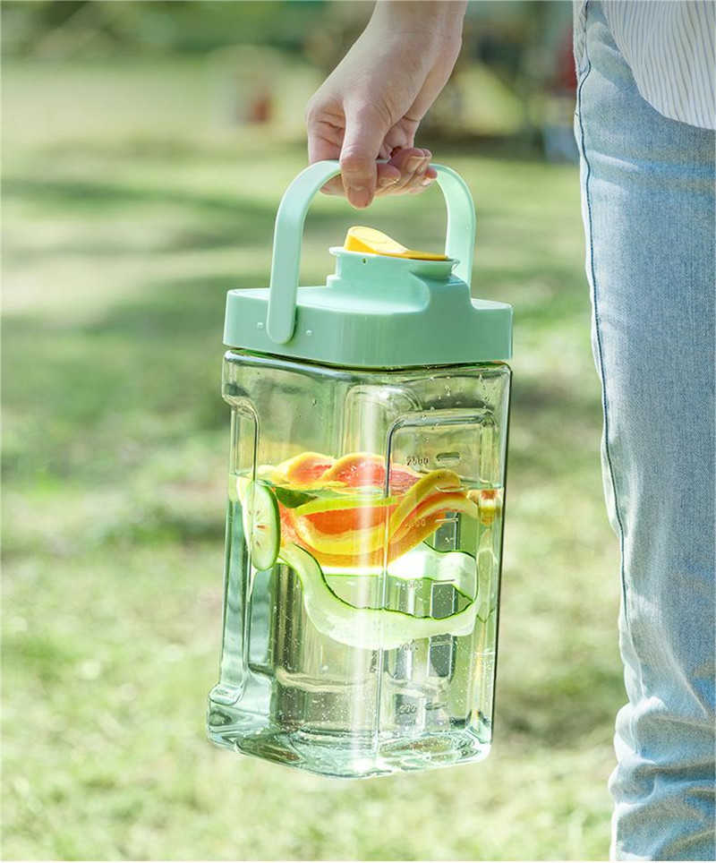 【楽天市場】ステンレスボトル おしゃれ ミニ ステンレス水筒 420ml 700ml 子供 キッズ スマート 真空断熱ポケットマグ シンプル コンパクト スリム 直飲み ストロー付き ロック ...