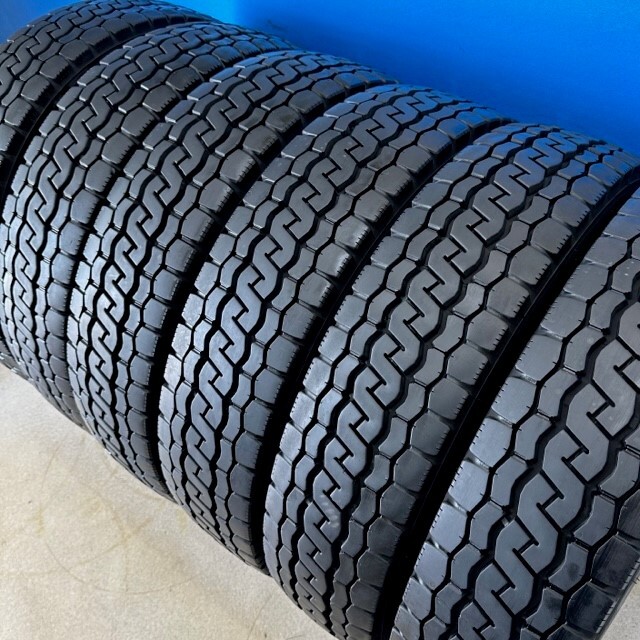 【楽天市場】中古タイヤ 中古 トラックタイヤ 205/80R17.5 120/118N LT ブリヂストン ECOPIA M812 ミックス ...