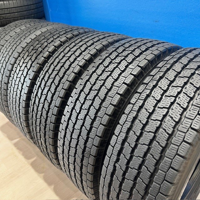 【楽天市場】中古タイヤ 中古 トラックタイヤ スタッドレス 205/70R16 111/109 L LT 12PR YOKOHAMA ICE GUARD IG91 スタッドレスタイヤ 205 ...