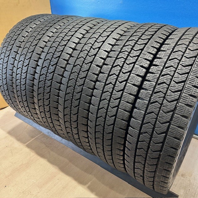 【楽天市場】中古 スタッドレスタイヤ トラックタイヤ 205/80R17.5 120/118 N LT ブリヂストン BLIZZAK W989 ...