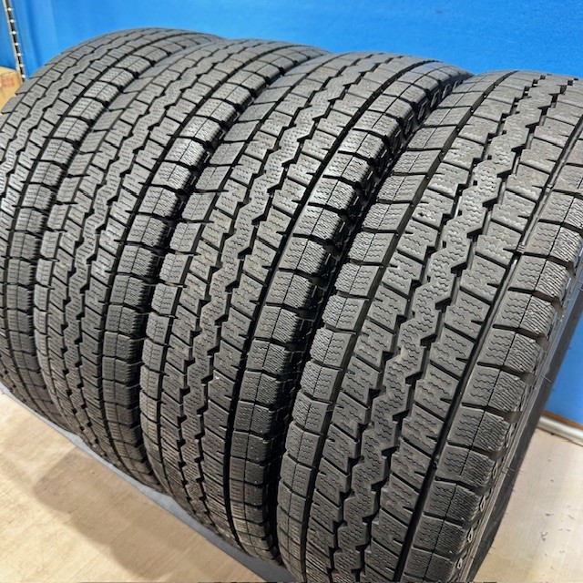 【楽天市場】中古 タイヤ スタッドレス 185/80R14 102/100 N LT ダンロップ WINTER MAXX SV01 185R14 8PR 4本 14インチ：ホルチン商事 中古 ...