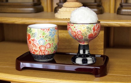 【楽天市場】有田焼茶湯器・仏器セット（膳付）四季友禅 / 桜ろまん [仏具 g-fl]※代金引換不可※沖縄、離島への配送不可：ハウスドクター