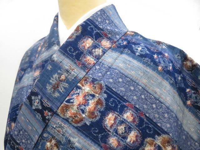 【楽天市場】\楽天スーパーセール☆最大70％OFF／【IDnet】 紬 手織 横段 オリエンタル文 着物【リサイクル】【中古】【着】：アイディーネット