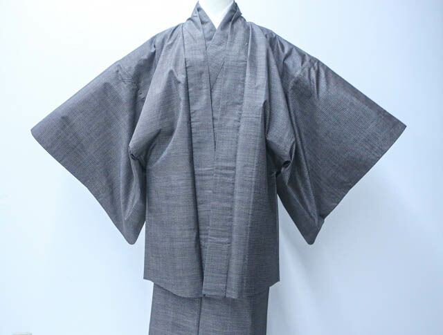 【楽天市場】ポイント5倍＆最大50%OFFセール！【IDnet】【着物】 男物 紬 アンサンブル 亀甲尽くし文様 身丈約131cm 裄丈約67.5cm 24Z-1121【リサイクル】：アイディーネット