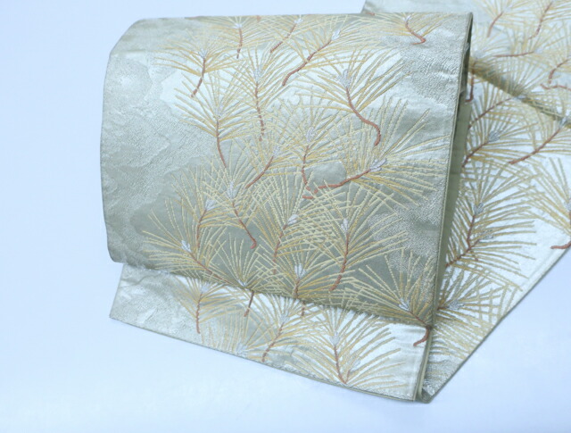 【楽天市場】【IDnet】【着物】袋帯 松文 金糸 24B-686【リサイクル】：アイディーネット