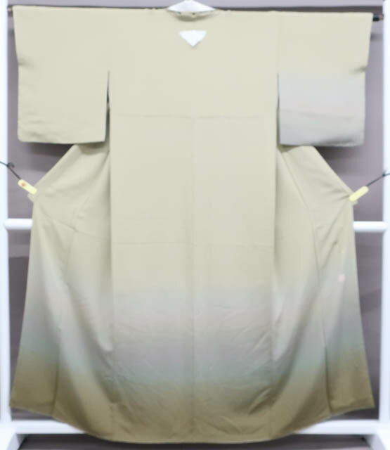 【楽天市場】最大65%OFF大売り出しセール【IDnet】【着物】 訪問着 暈し 作家物 落款入り 一つ紋 身丈約159cm 裄丈約64cm 24z-2990【リサイクル】：アイディーネット