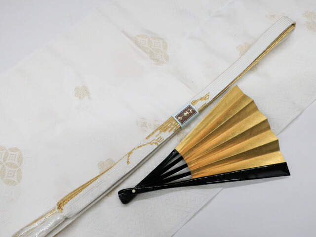 【楽天市場】【IDnet】【着物】和装小物 帯締め帯揚げセット 礼装用 高麗組 金糸 梅・七宝文 末広付 24w-11396【リサイクル】：アイディーネット