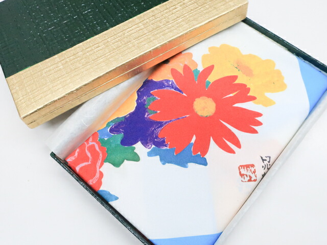 【楽天市場】【IDnet】【着物】 和装小物 風呂敷 作家物 花模様 箱入り 24w-11637【リサイクル】：アイディーネット