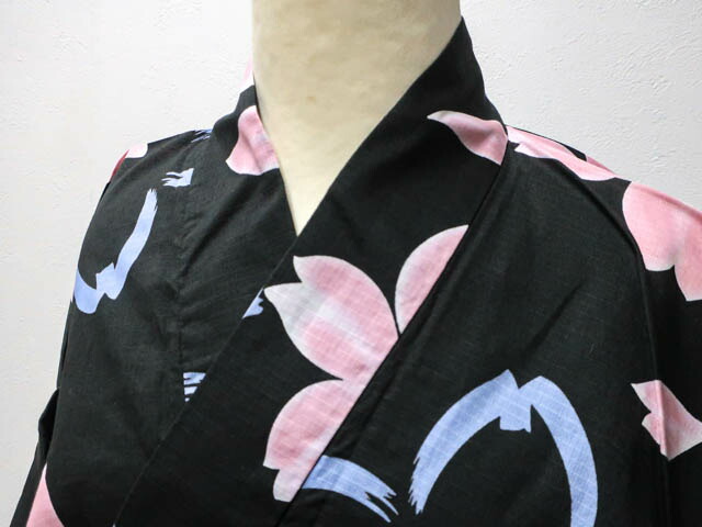 【楽天市場】ポイント5倍＆最大50%OFFセール！【IDnet】【着物】浴衣 綿紅梅 桜柄 身丈約163.5cm 裄丈約67.5cm 25z01-430【リサイクル】：アイディーネット