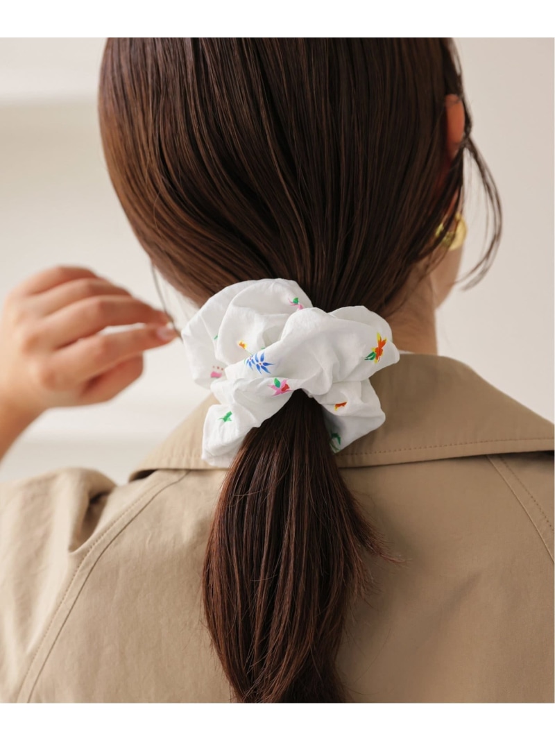 【楽天市場】《予約》margaux/マルゴー SLOBE別注 flower シュシュ SLOBE IENA スローブ イエナ ヘアアクセサリー ...