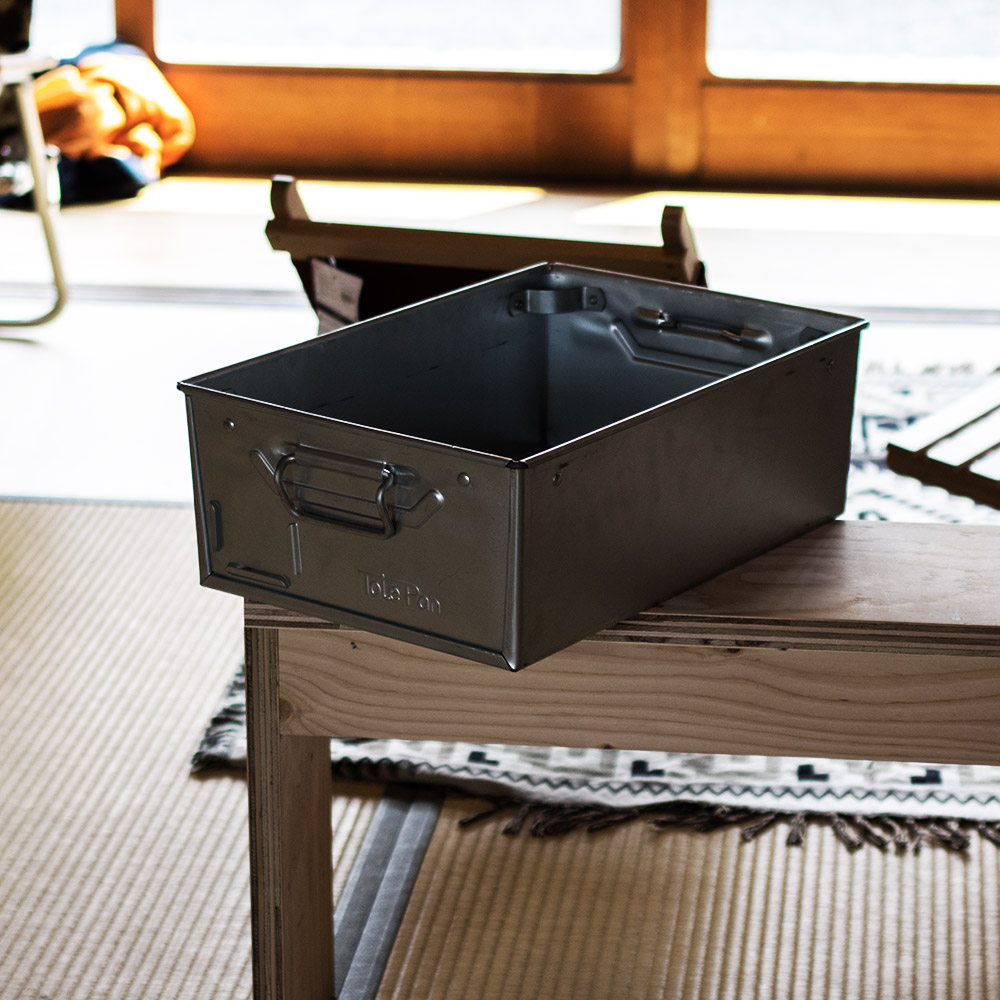 【楽天市場】TOTE PAN Metal Tote Pan TP2 Mサイズ トートパン スチール ガーデニング キャンプ アウトドア 薪入れ ...