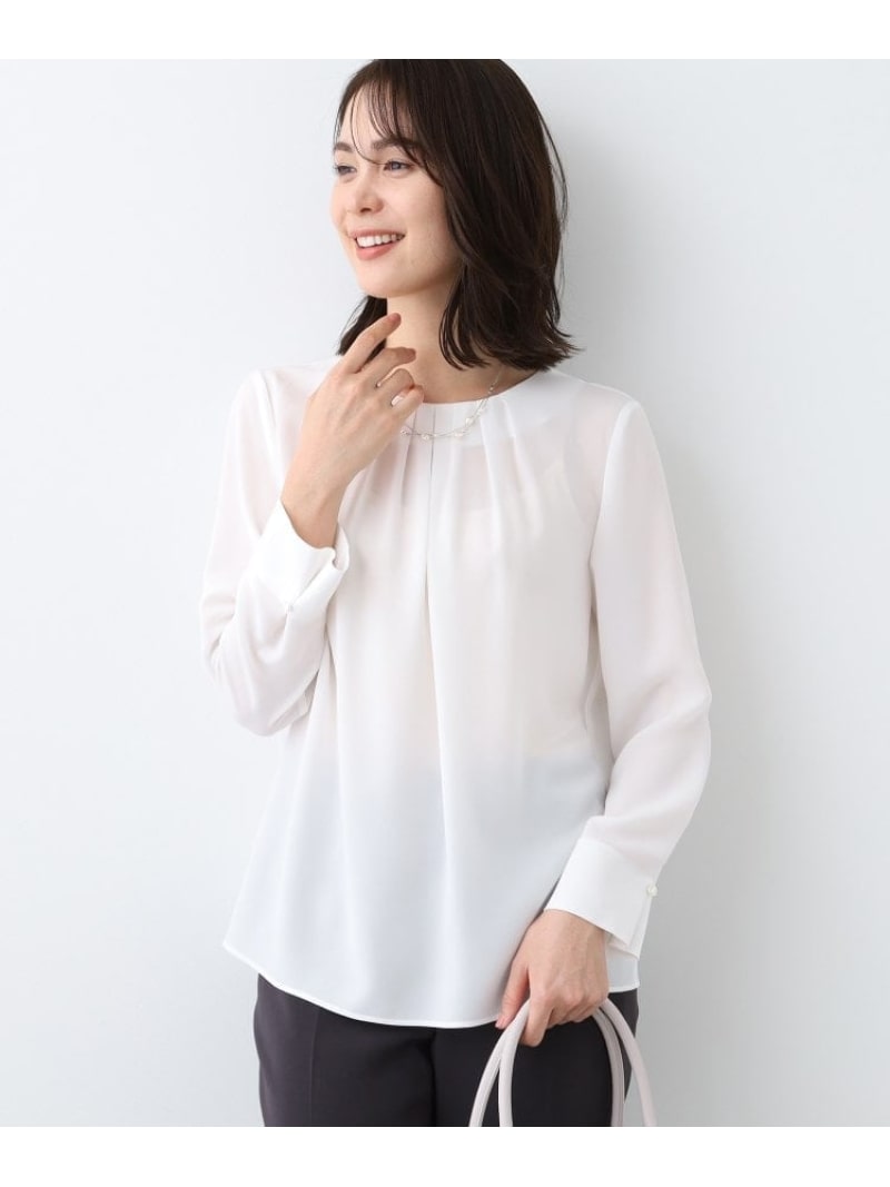【楽天市場】【日本製/トリアセテート混】タックデザインブラウス INDIVI インディヴィ トップス シャツ・ブラウス ホワイト ベージュ ネイビー【送料無料】[Rakuten Fashion ...