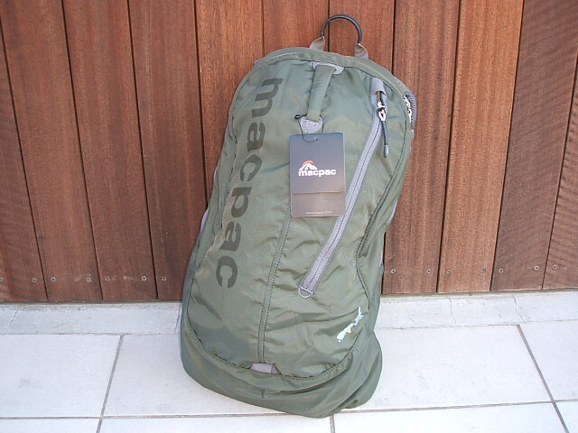 【楽天市場】macpac(マックパック) デイパック KAHUNA 18(カフナ18) Slate(スレート)：有限会社 インスティンク