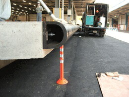 【楽天市場】ネオストッパーNS-110D 100×100×3000L （駐車場やトラックターミナルに緩衝材として）|養生材 養生資材 養生用 ...