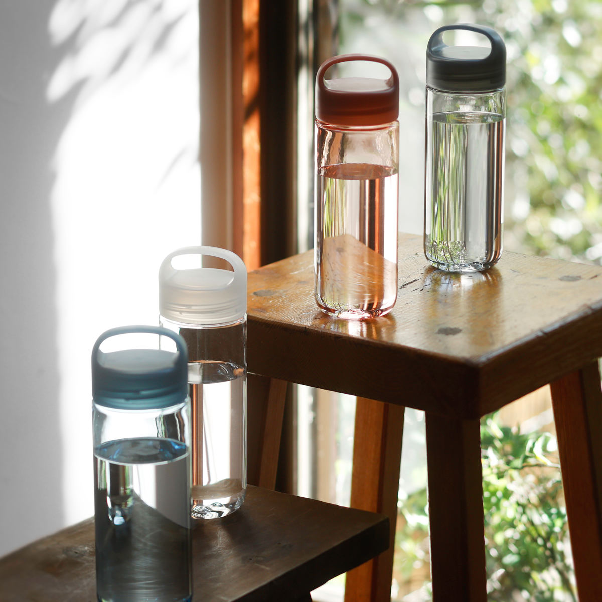 【楽天市場】マーナ 水筒 500ml cocuri Daily ウォーターボトル （ marna 直飲み 食洗機対応 マイボトル クリア ボトル 軽量 持ち手付き 食洗機OK クリアボトル ...