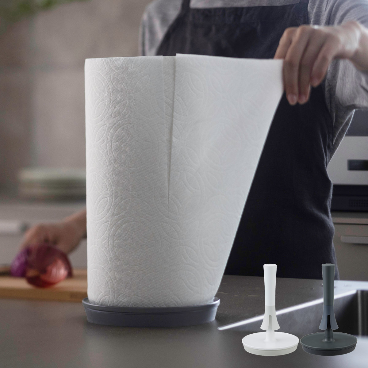 【楽天市場】【レビュー特典付き】 marna マーナ キッチンペーパーホルダー K816 （ L 片手で切れる 吸盤 コストコ 置き型 縦型 スタンド ロールホルダー コンパクト スリム ...