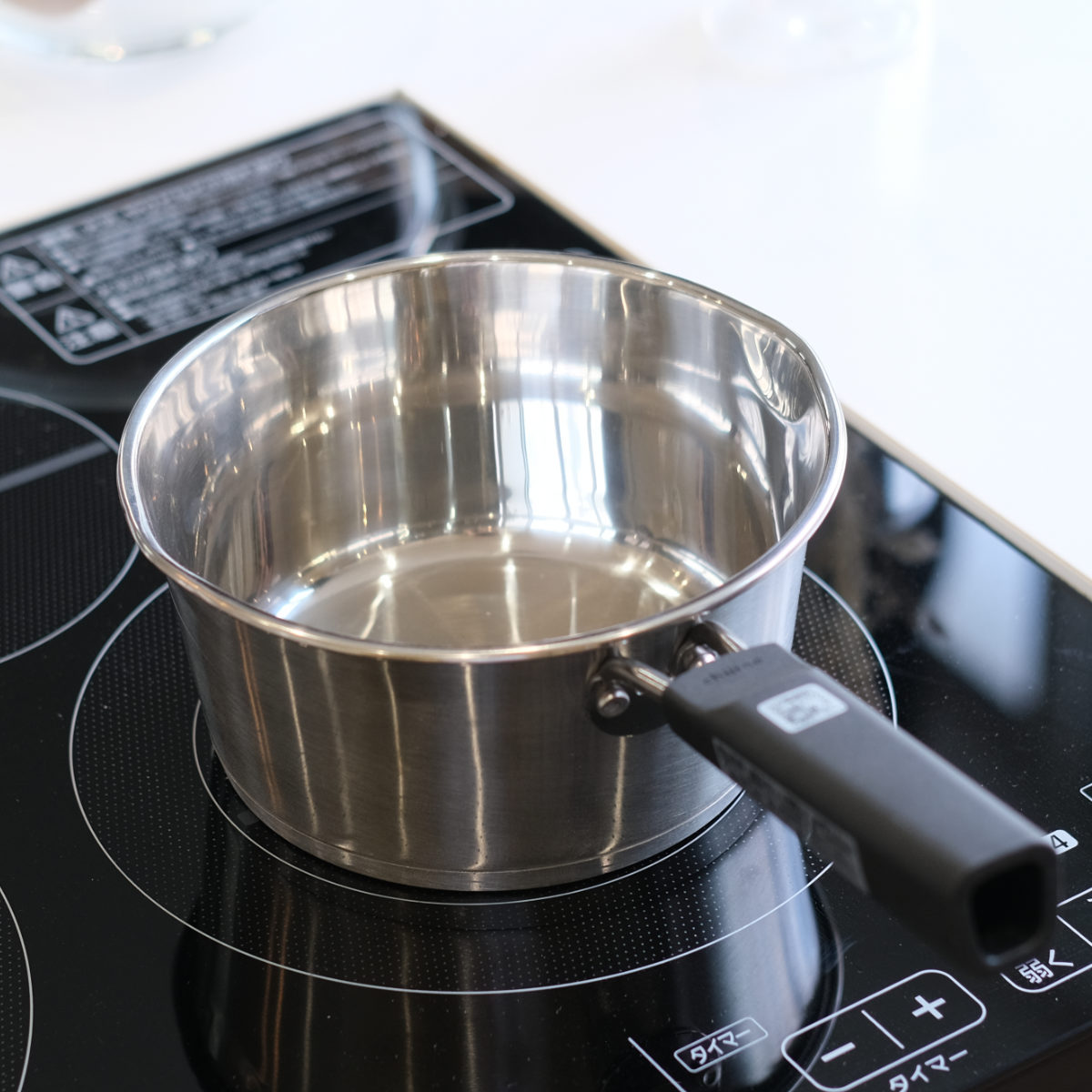 【楽天市場】雪平鍋 16cm IH対応 チーノ ステンレス製 3層底 （ 行平鍋 ゆきひら鍋 片手鍋 なべ お鍋 ガス火対応 オール熱源対応 注ぎ口付き 16センチ ステンレス製雪平鍋 注ぎ口 ...