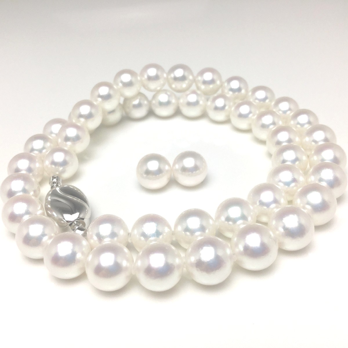 【楽天市場】真珠 ネックレス パール 準花珠 テリ最強 アコヤ真珠 イヤリング or ピアス セット 8.5-9.0mm ホワイト シルバー ...