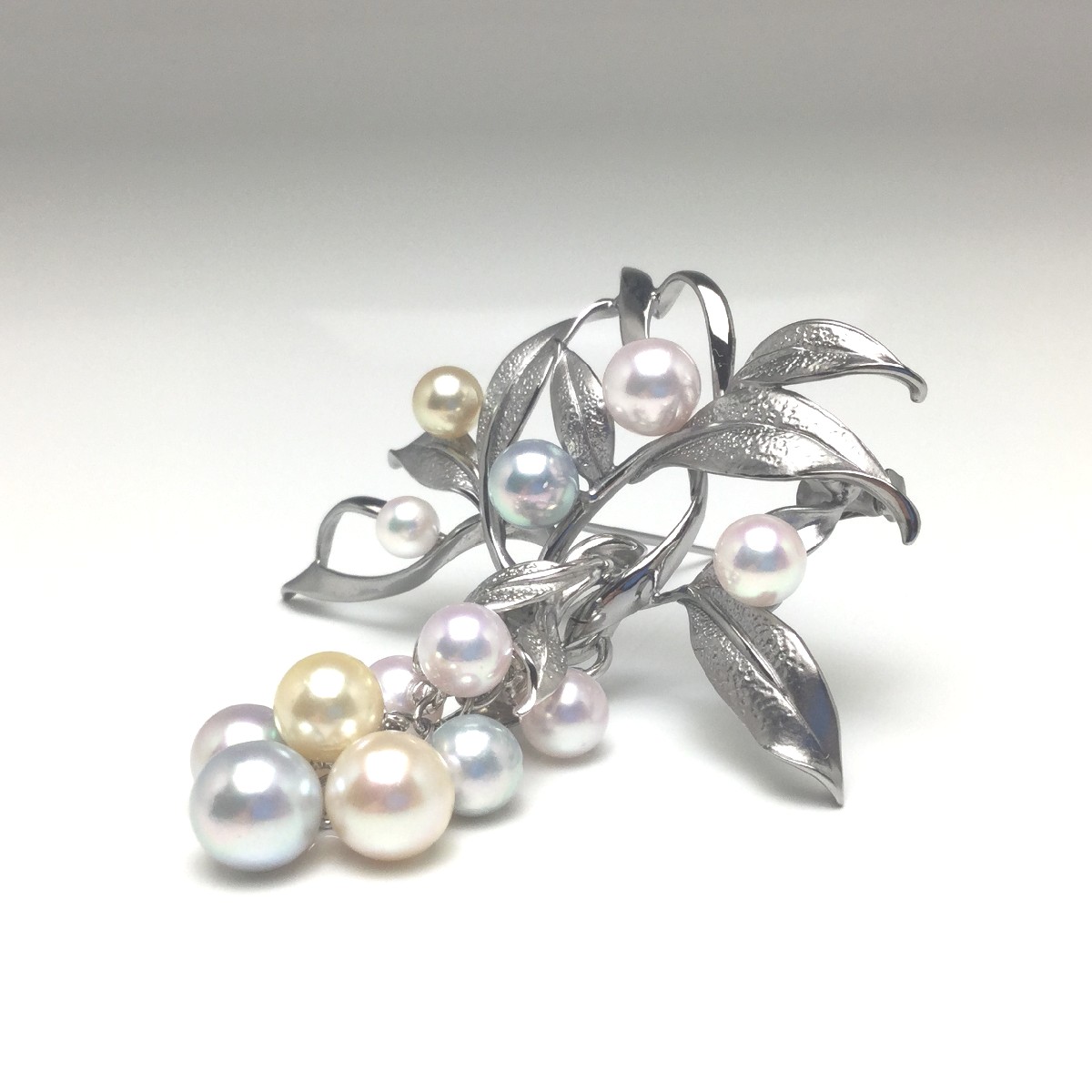 【楽天市場】真珠 ブローチ パール アコヤ真珠 4.8-7.7mm マルチカラー シルバー 植物 73218 イソワパール：伊勢志摩の真珠専門店 IsowaPearl